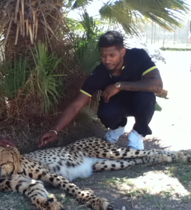 Usher Visits Africa and Gets Up Close with Wild Animals [PHOTOS]