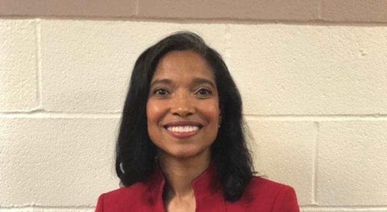 Tracie Hunter: Quick Facts About Ohio Judge Dragged From Courtroom ...